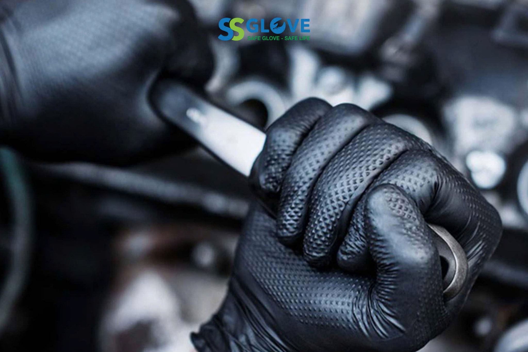 TOP 4 MOST PRACTICAL APPLICATIONS OF NITRILE DIAMOND GRIP GLOVES - S&S ...